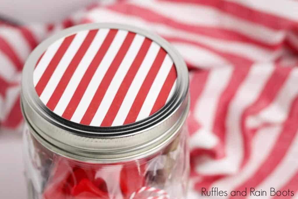 Make This Movie Date Night in a Jar and Snuggle Up