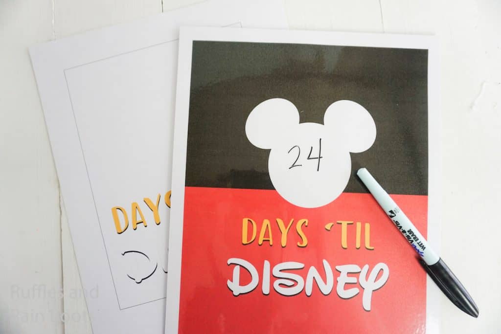 This Disney Vacation Countdown Printable is SO FUN!