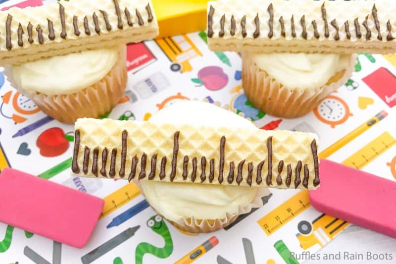 Easy Teacher Appreciation Cupcakes - Ruffles and Rain Boots