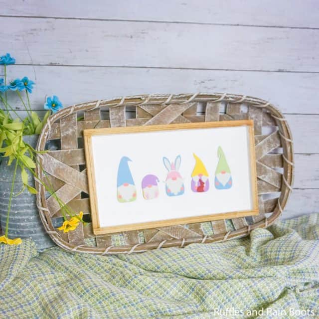 Check Out This Clever DIY Seasonal Gnome Sign with Storage