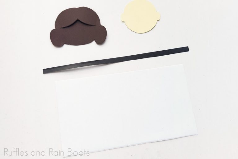 Princess Leia Paper Roll Doll Craft - Ruffles and Rain Boots