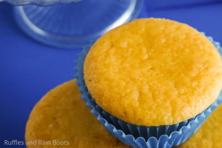 Cake Box Mix Cupcakes Recipe - Ruffles and Rain Boots