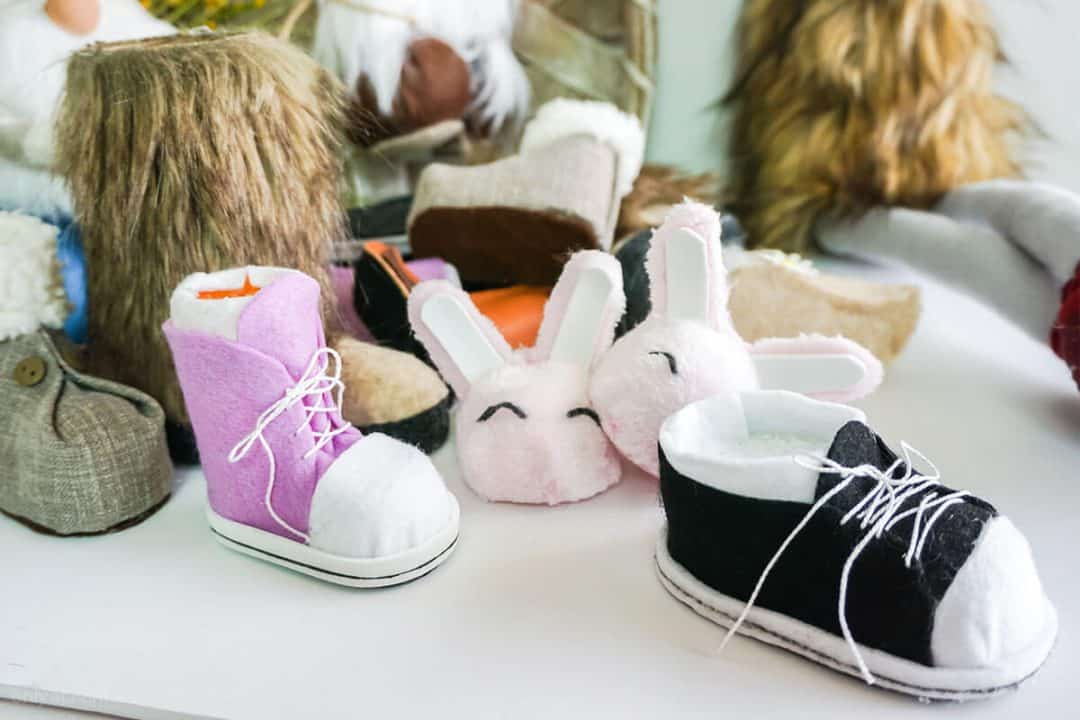 17 Gnome Boot and Shoe Patterns in 1 for Any Gnome, Tomte or Gonk!