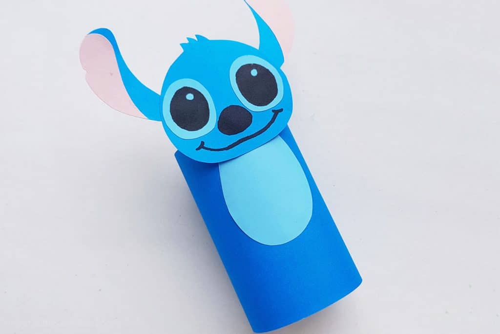Make this Stitch Paper Roll Craft for a Quick Stitch Puppet!