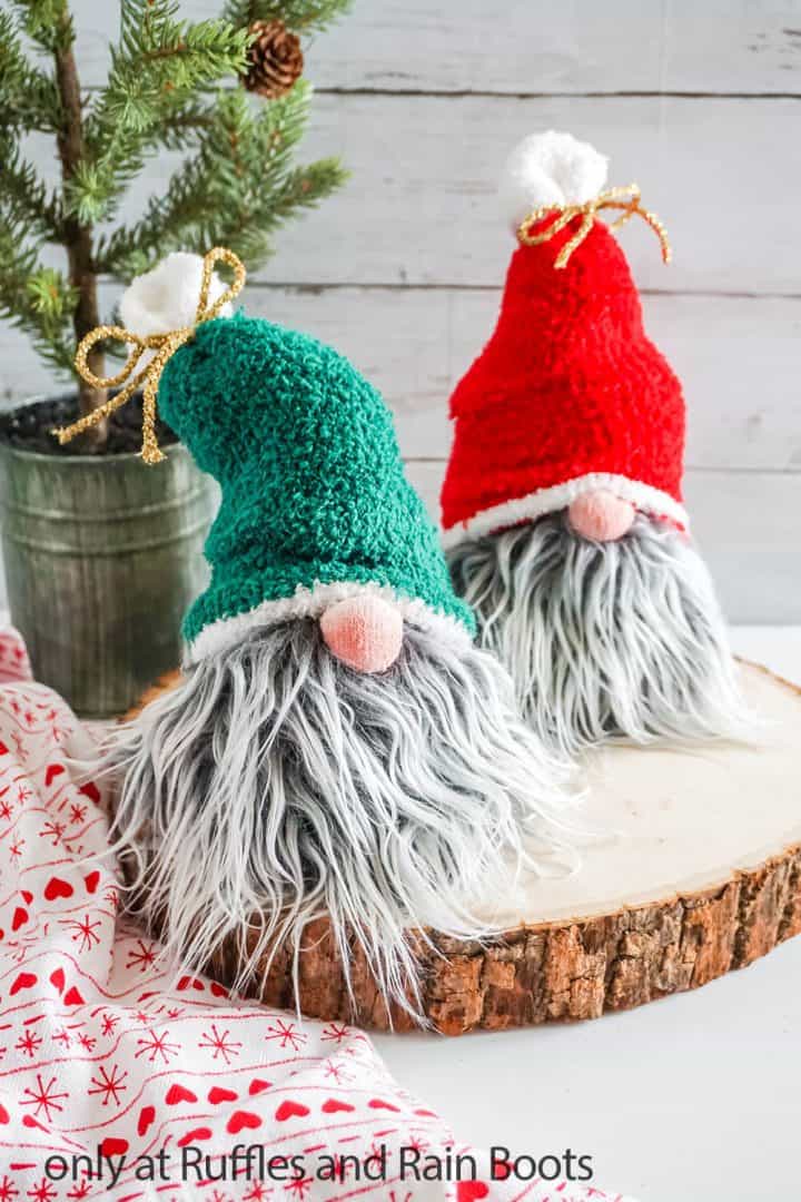 Free Gnome Patterns for DIY Gnomes - Ruffles and Rain Boots