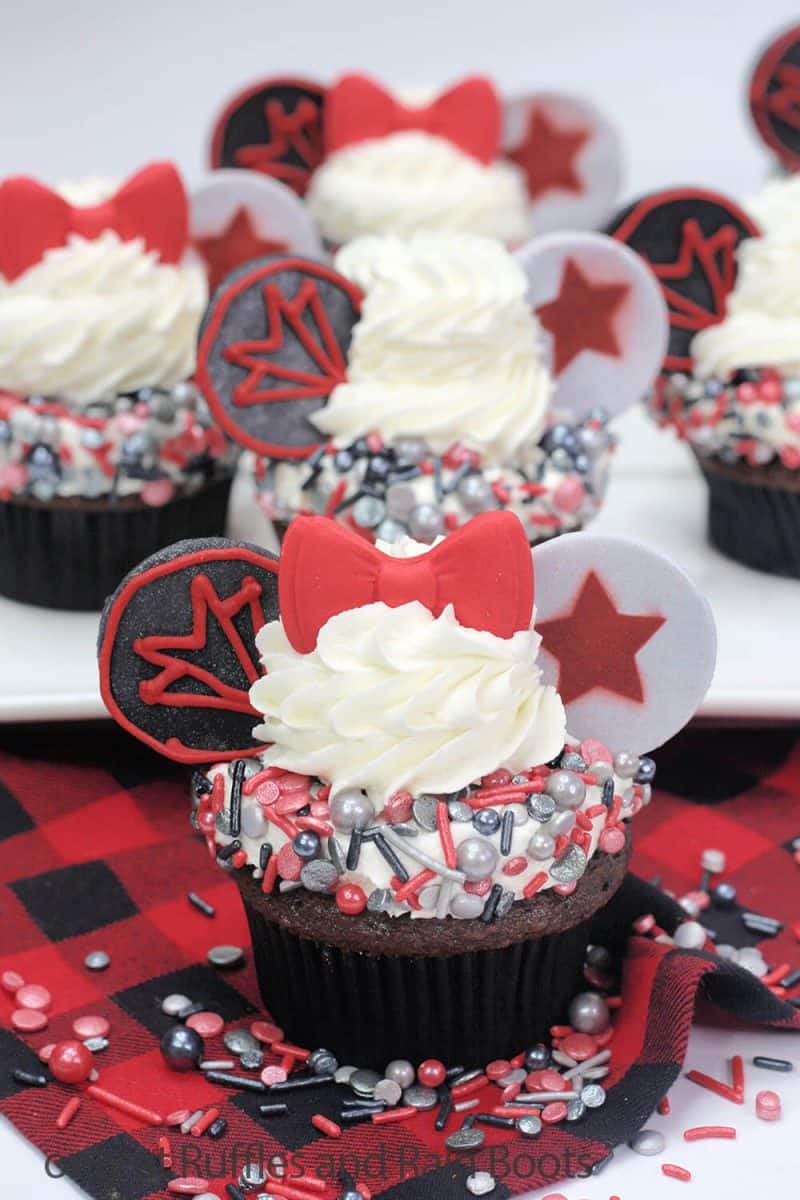 These Epic Falcon & Winter Soldier Cupcakes are Heroically Easy!
