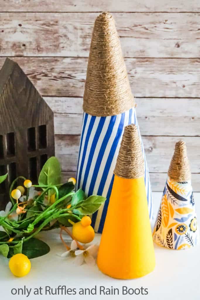 These Easy and Fun Summer Farmhouse Trees are a Great Summer Craft!