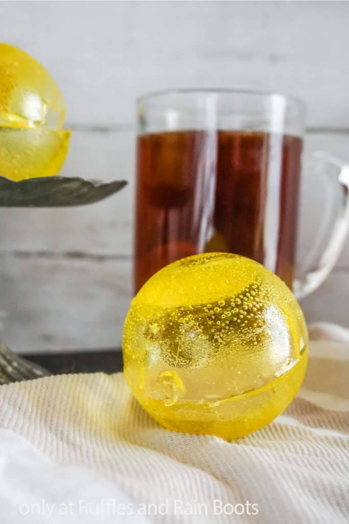 Make Easy Southern Sweet Tea Bombs in a Flash!