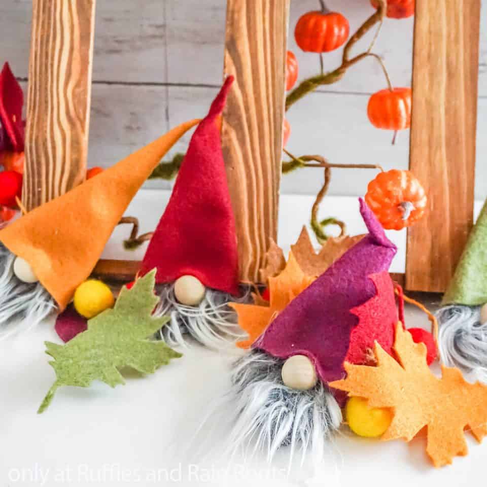 How to Make a Fall Gnome Garland with an Easy Gnome Ornament Pattern