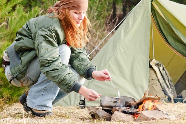 Best Camping Cleaning Tips and Etiquette