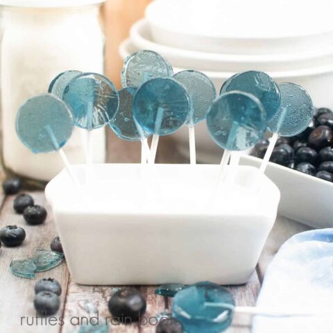 Homemade Lollipops Recipe (2 Flavors!) - Ruffles and Rain Boots
